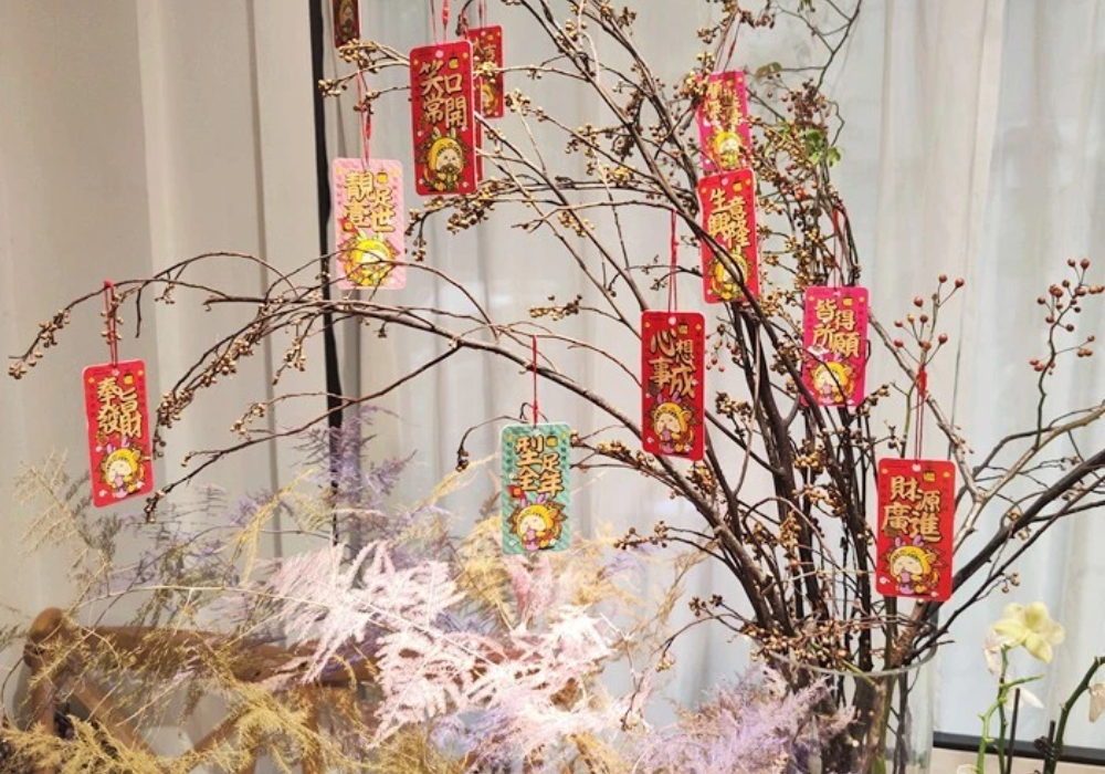 Where to find Chinese New Year decoration